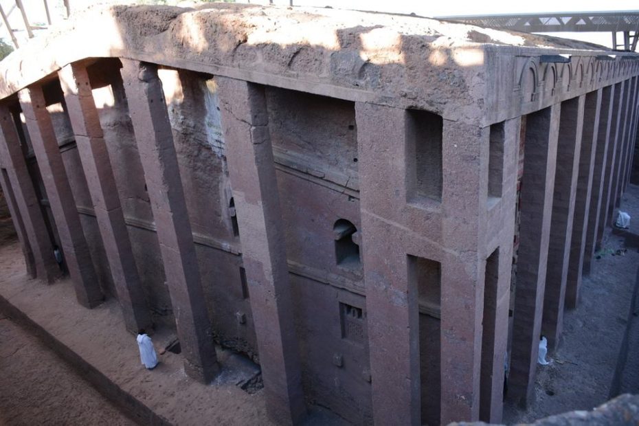 Bete Medhane Alem The bigest church of Lalibela - My Ethiopia Tours